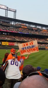The 7 Line Army: Traveling New York Mets Fans - grecobon