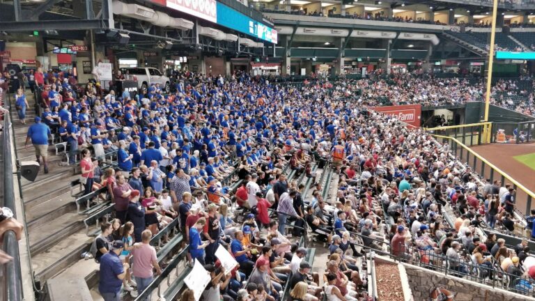 The 7 Line Army: Traveling New York Mets Fans - grecobon